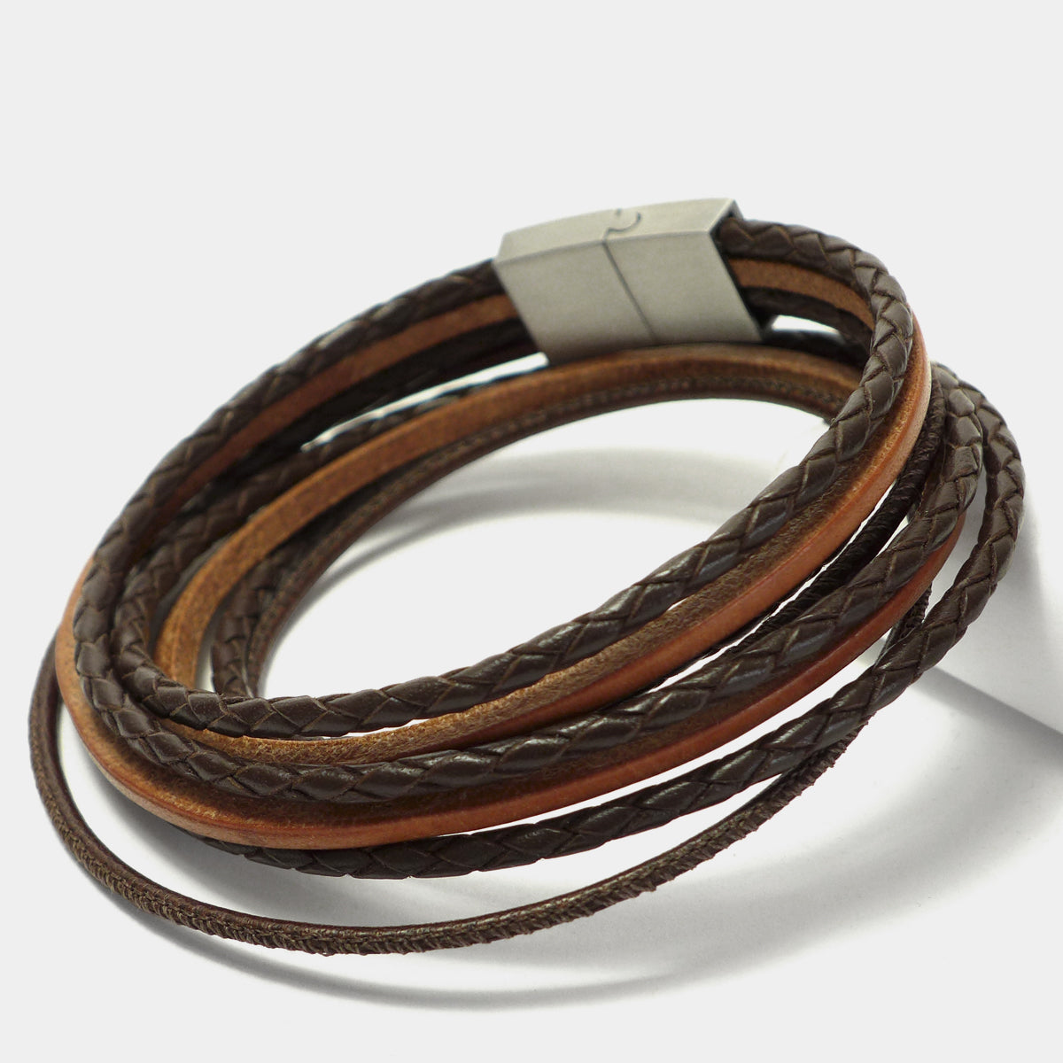 Offizieller Shop | Neue Armbänder & Wallets für Männer – STARBEIT